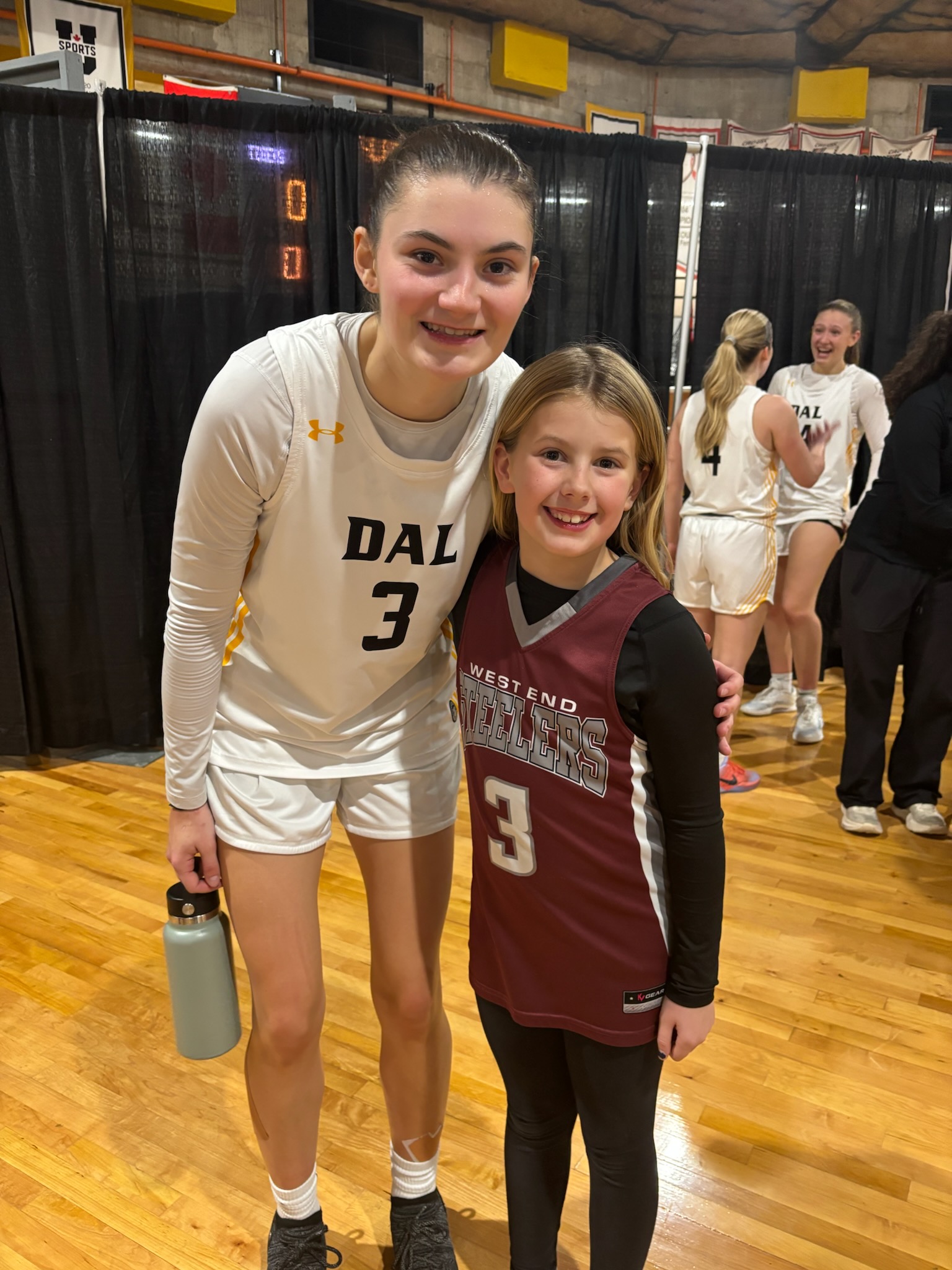 Melina Collins delivering leadership on and off the court | Dalhousie ...